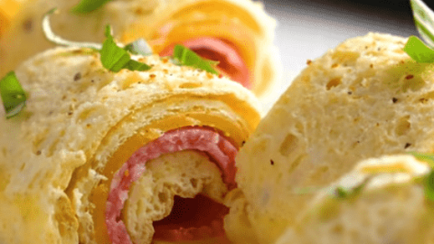 Keto Brocoli Salad - KETOOX | Family Recipes